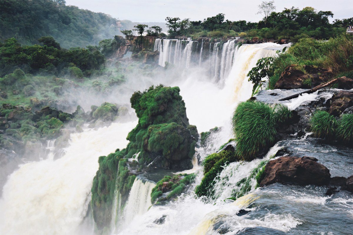 CHASING WATERFALLS – Another Travelin' Song